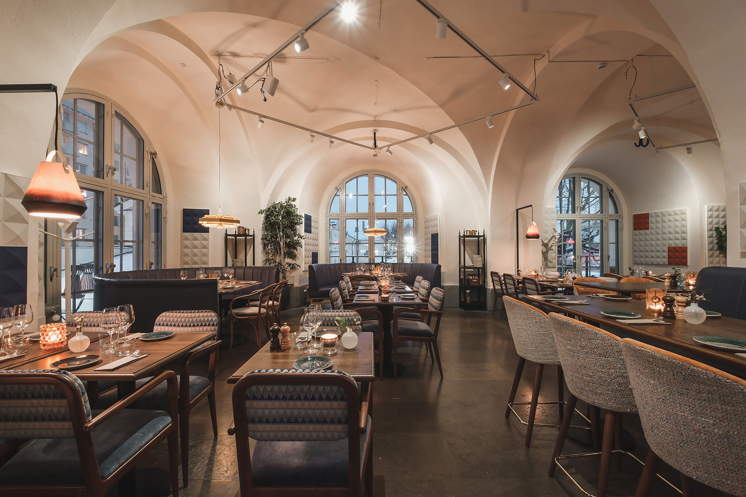 Restauranger med puls och festlig stämning i Stockholm