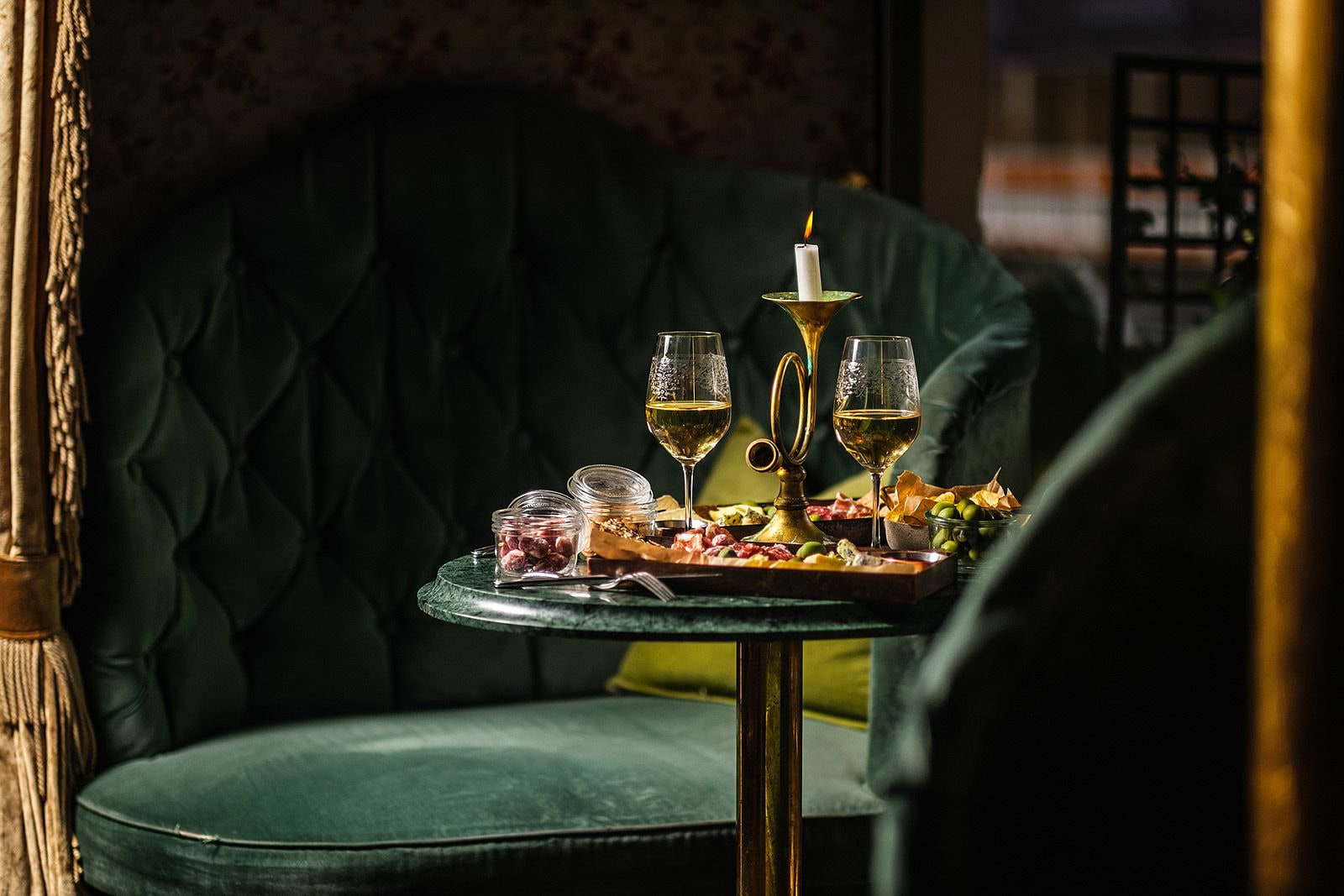 Where to Drink Wine in Central London – 17 Wine Bars | Thatsup