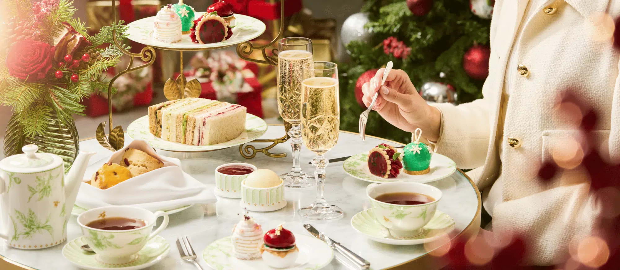 Royal Lancaster's afternoon tea gets a delightful Xmas makeover