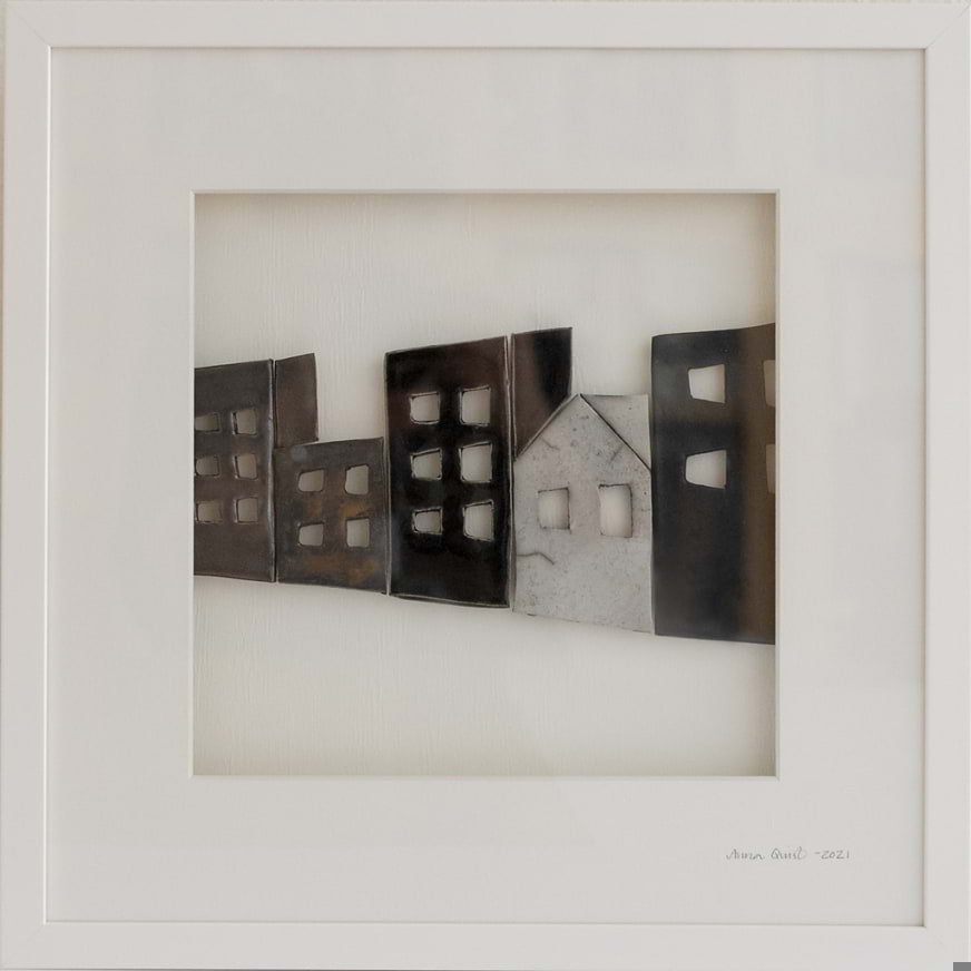 Lika unika – tavlor och skulpturer av Anna Quist