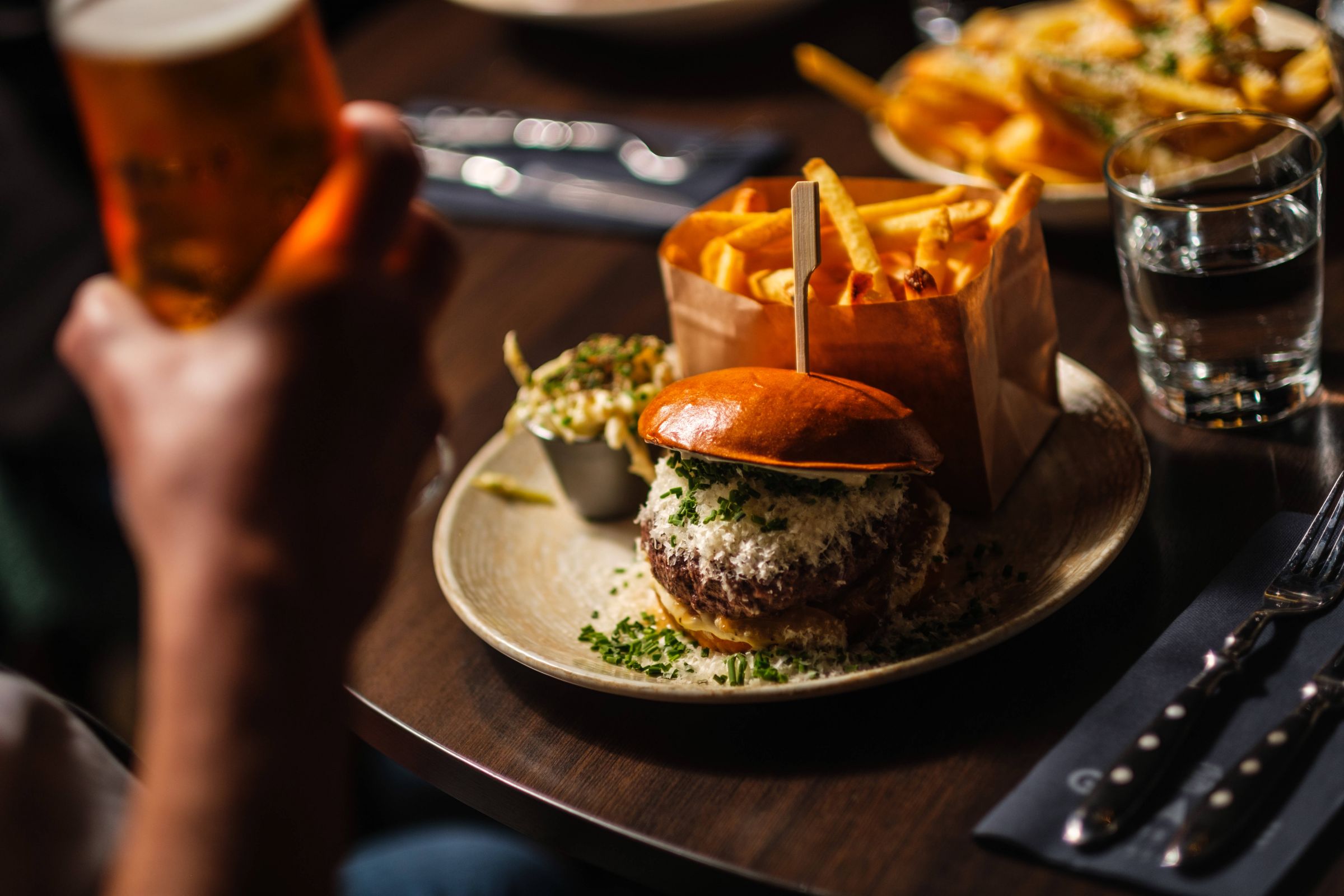 Grace Sports Bar – Sportbar mitt på Avenyn, Göteborg