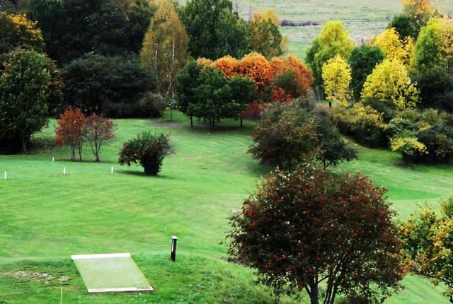 How awesome is the terrain at your dg course : r/discgolf