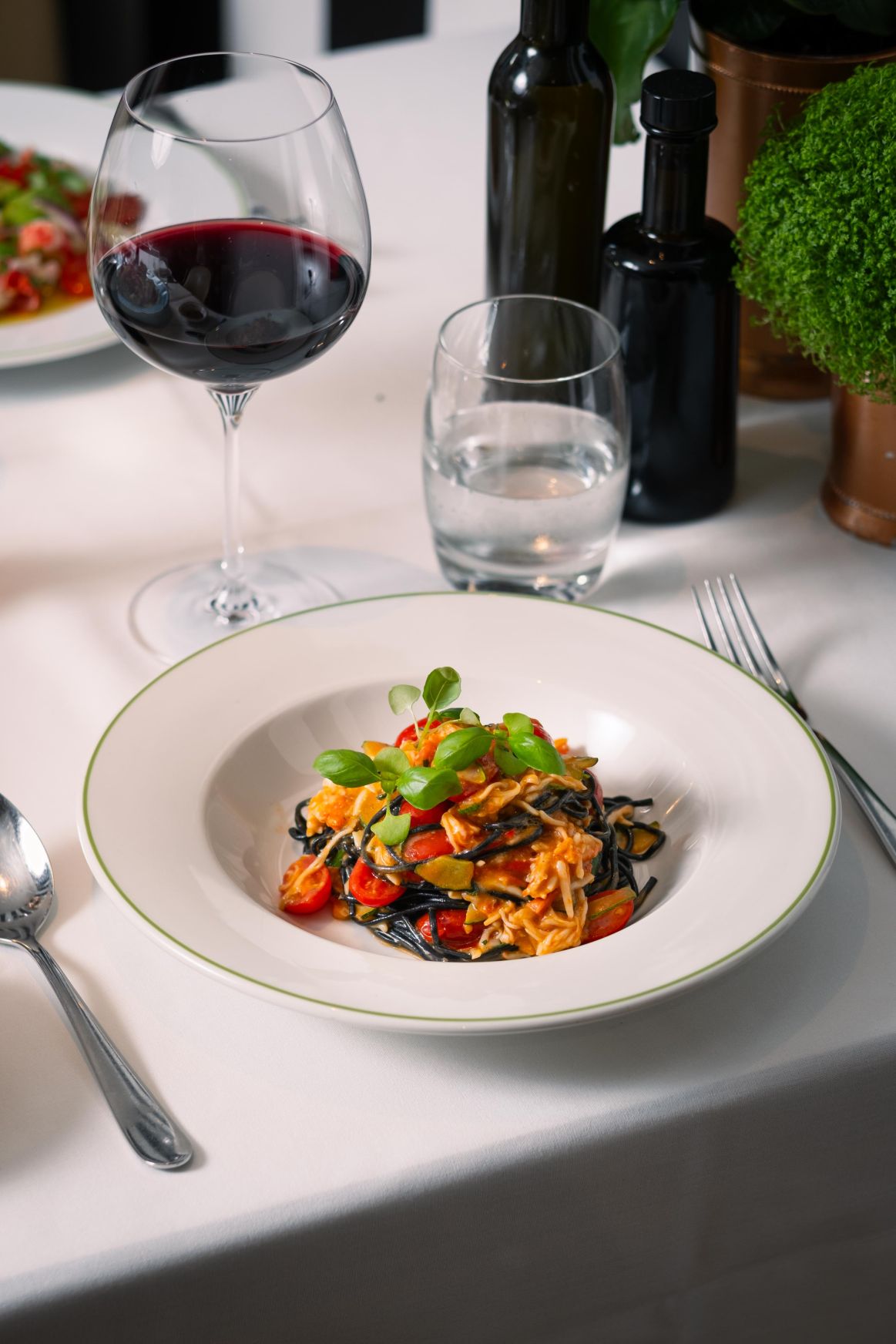 Novikov Restaurant & Bar – Italian restaurant, Asian restaurant ...