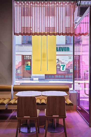 Pom Friterie – Restaurang med streetfood, Cocktailbar – City/Norrmalm ...