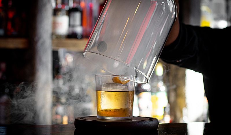 Where to Go for a Drink in Victoria – The 12 Best Victoria Bars