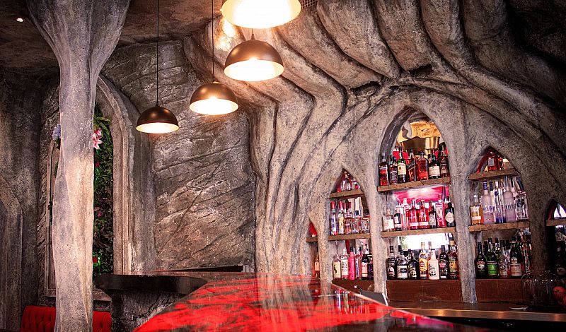 Where to Go for a Drink in Victoria – The 12 Best Victoria Bars