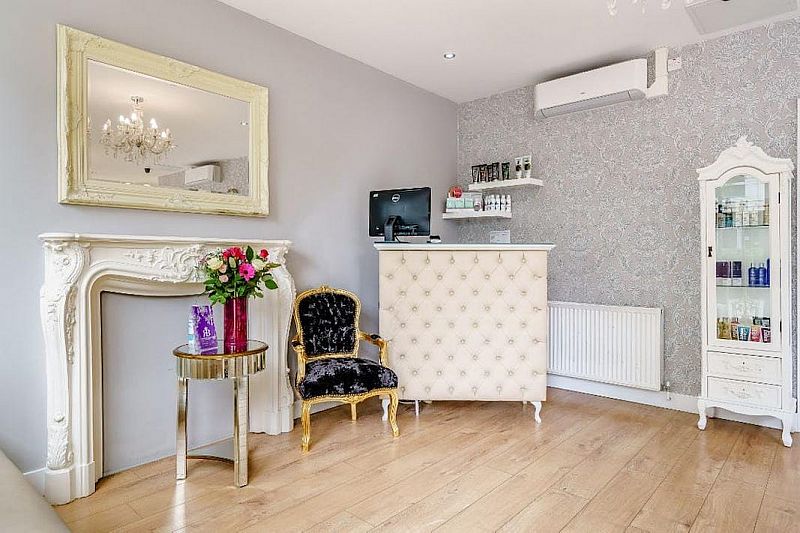 The Best Beauty Parlours in London - Top Beauty Salons 2025