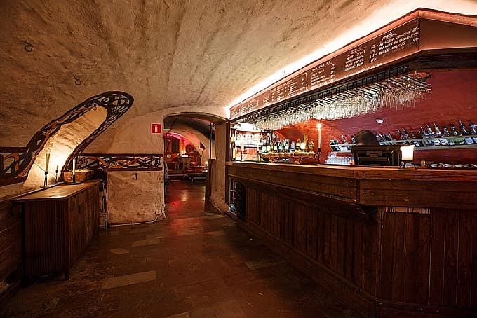 Sjätte Tunnan – Restaurang, Bar – Gamla stan, Stockholm