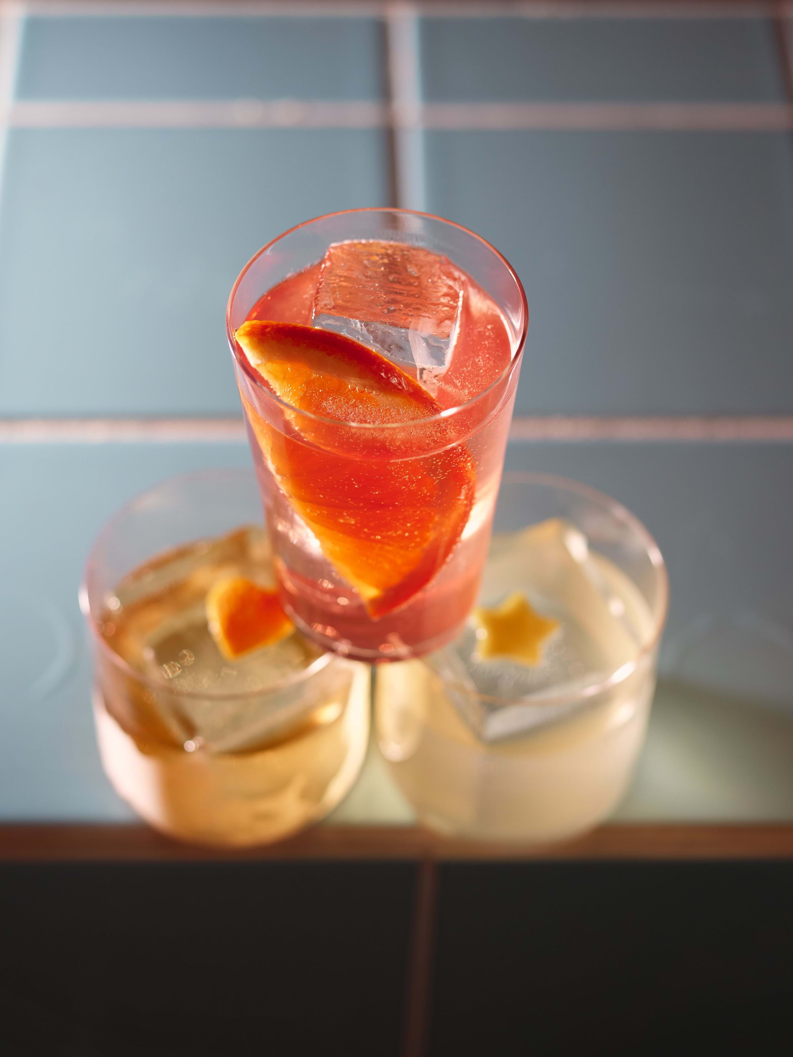 Guiden till Stockholms bästa cocktailbarer – De gör bäst drinkar