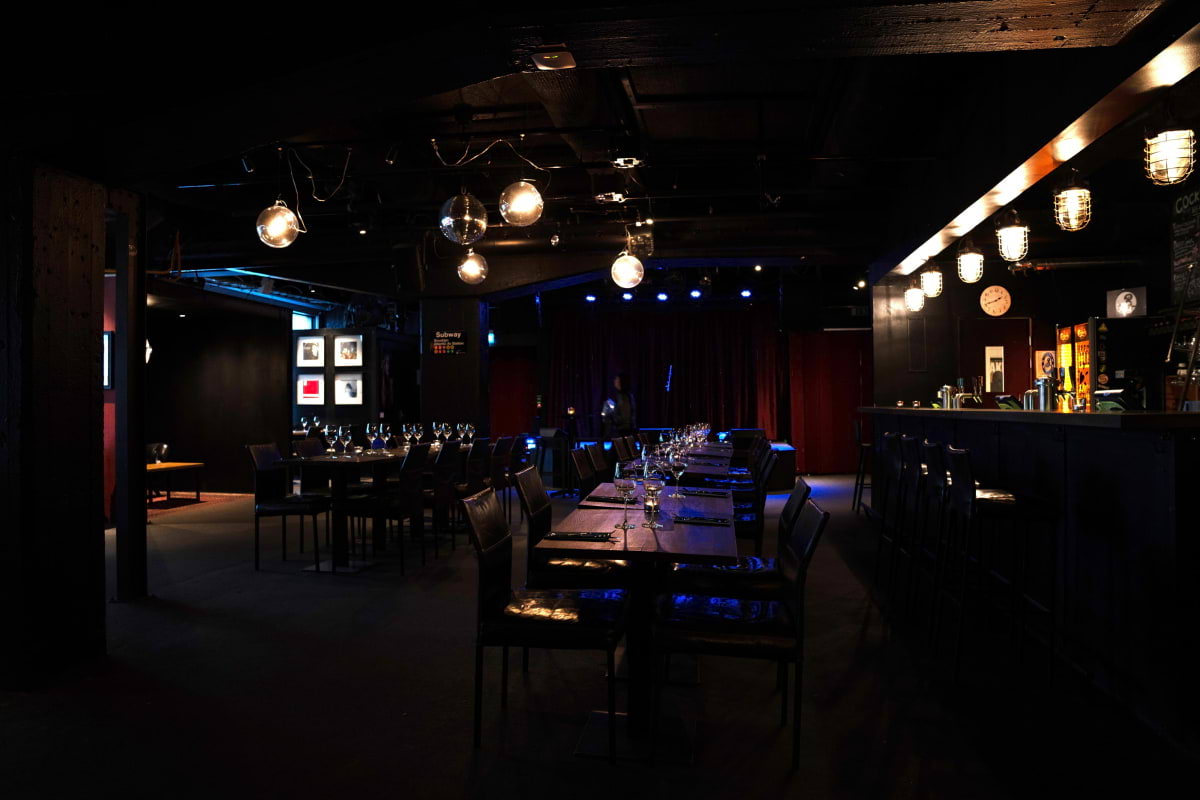 Här kan du festa på nyår i Stockholm – 17 bästa klubbarna