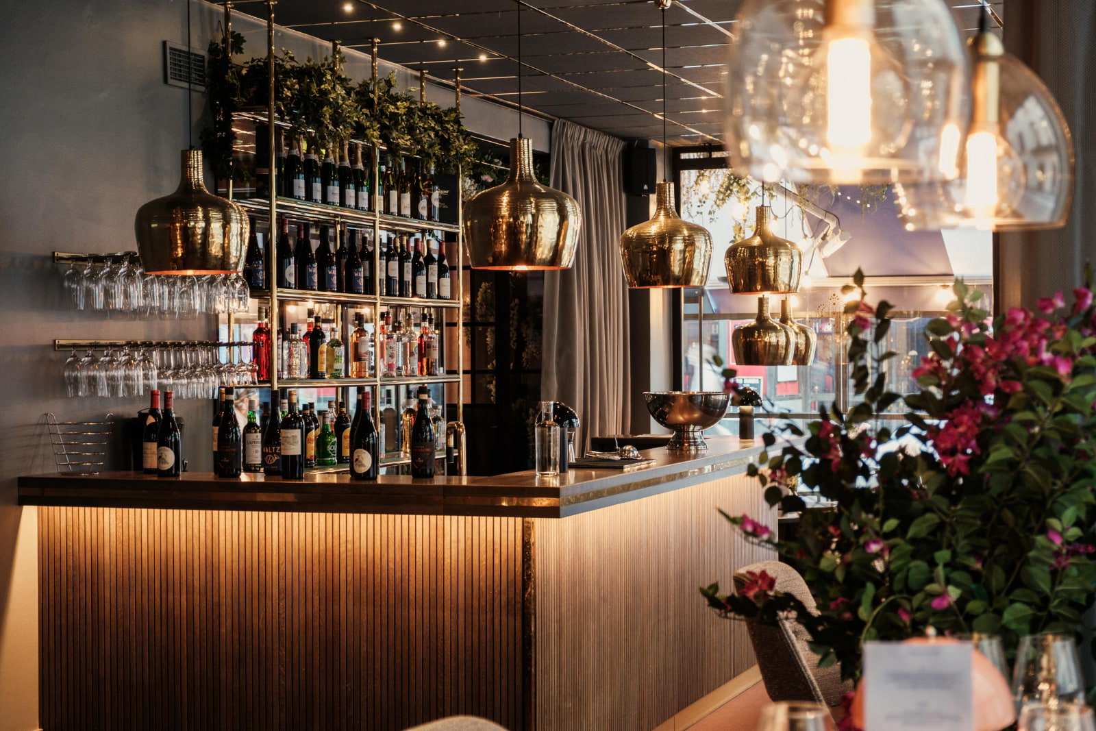 Drottninghof Grill & Bar – Svensk restaurang, Italiensk restaurang ...