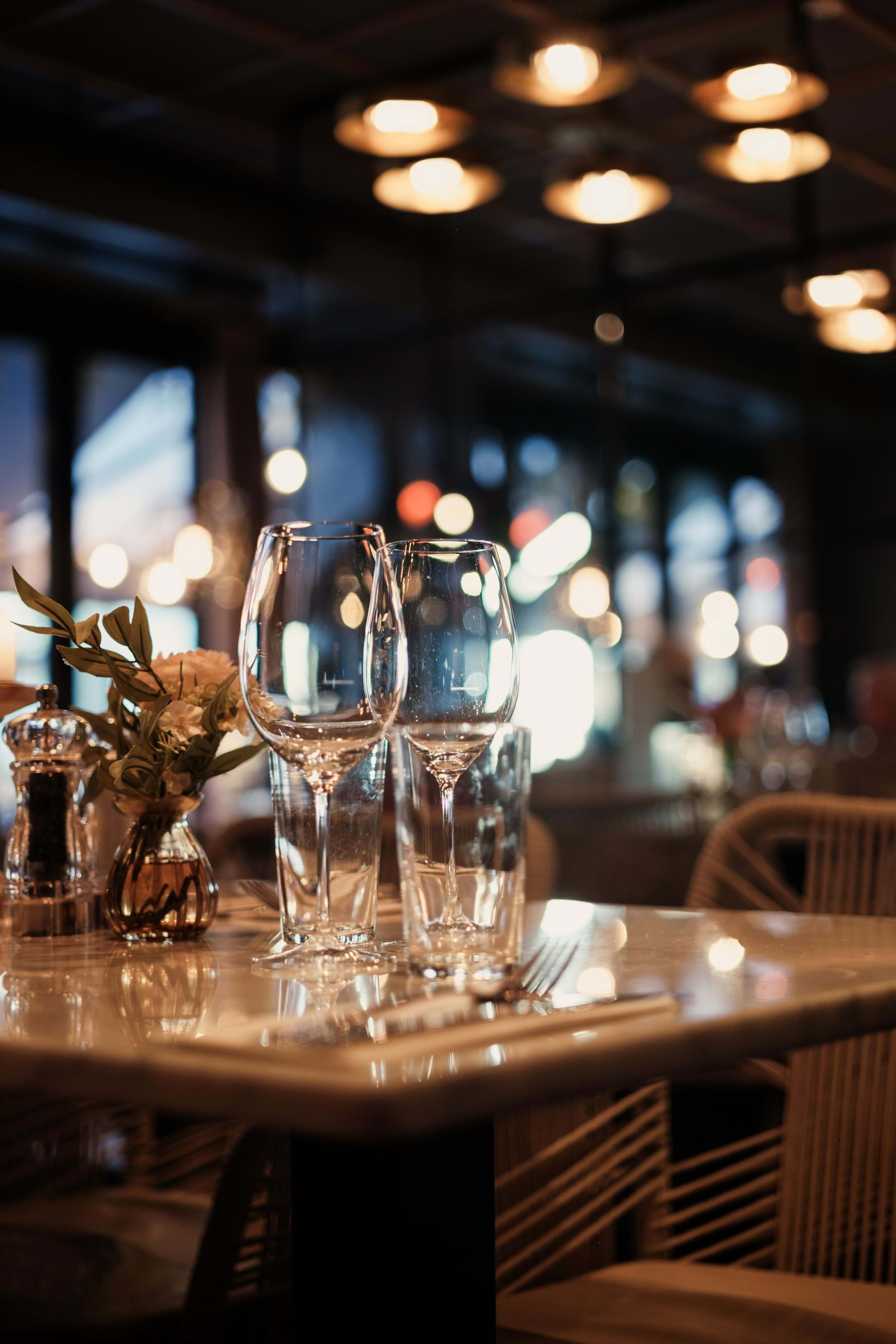 Drottninghof Grill & Bar – Svensk restaurang, Italiensk restaurang ...