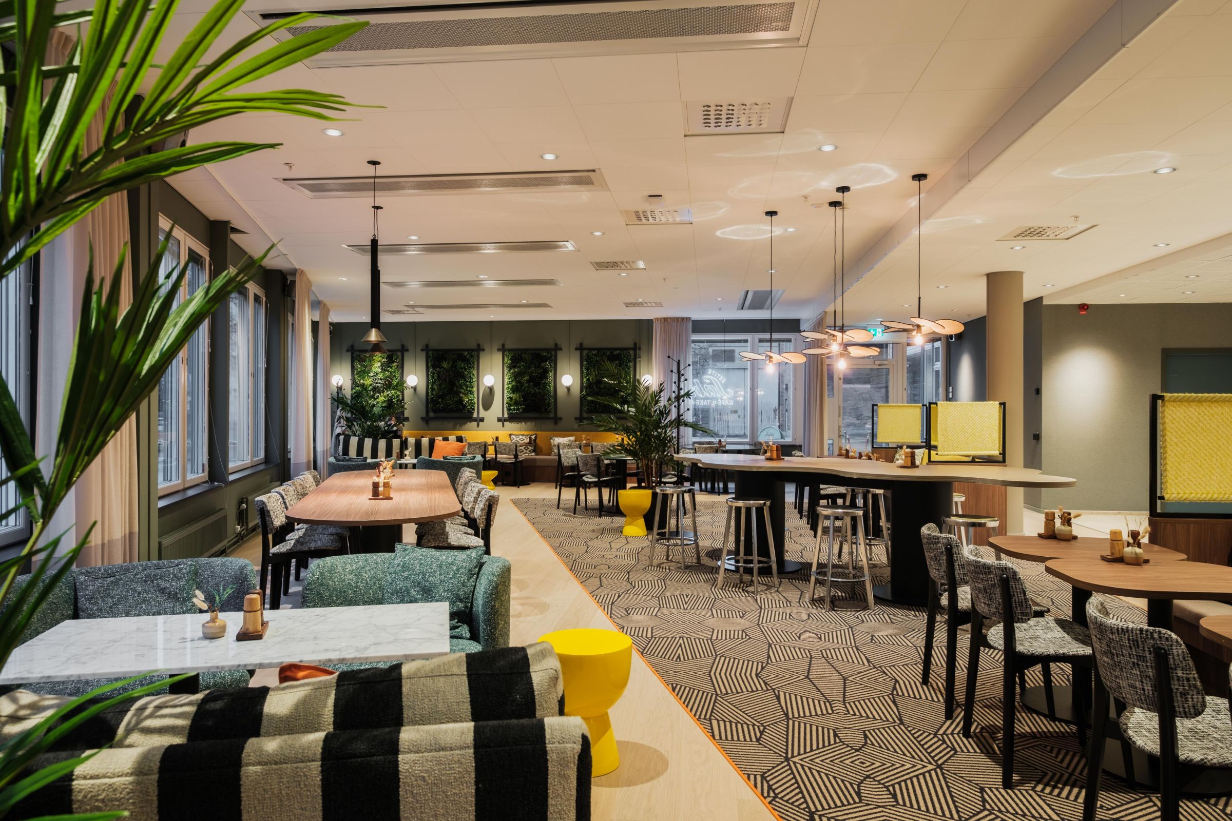 Petite Sabis Svea Artilleri – Café – Gärdet, Stockholm