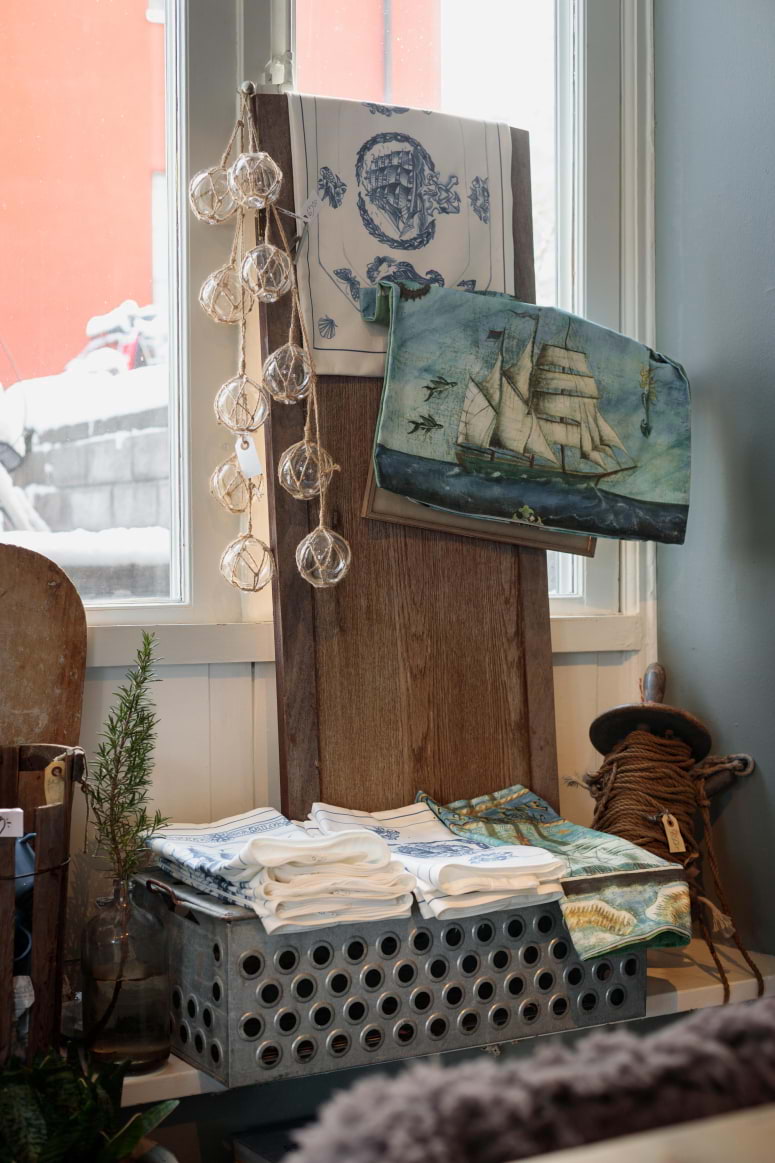 Skroten Matbod & Deli – Restaurang, Café, Delikatessbutik – Djurgården ...