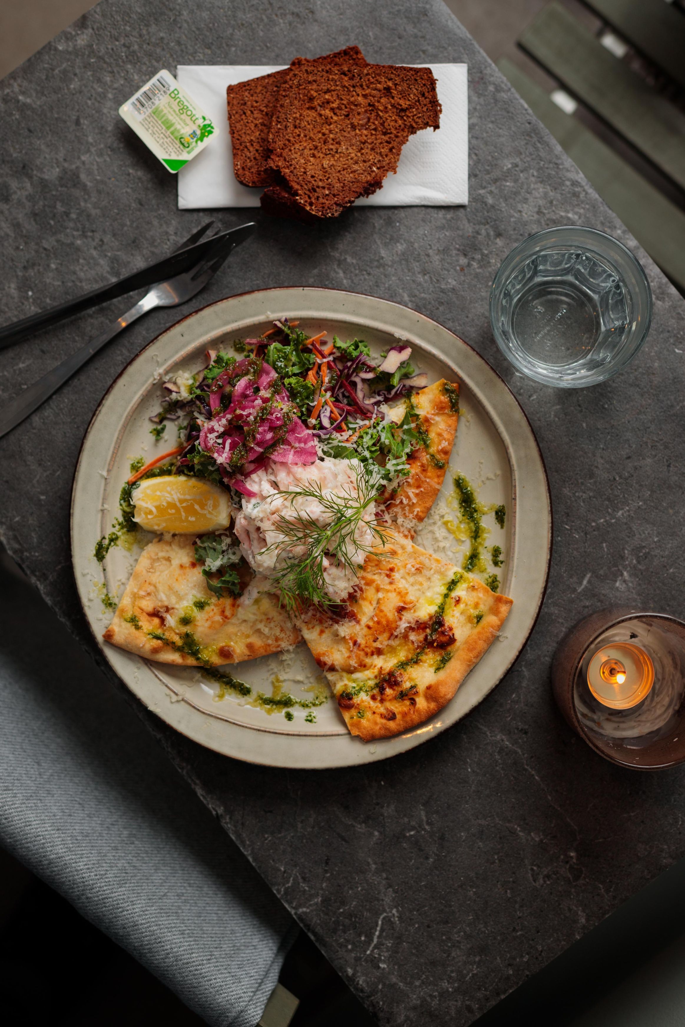 Skroten Matbod & Deli – Restaurang, Café, Delikatessbutik – Djurgården ...