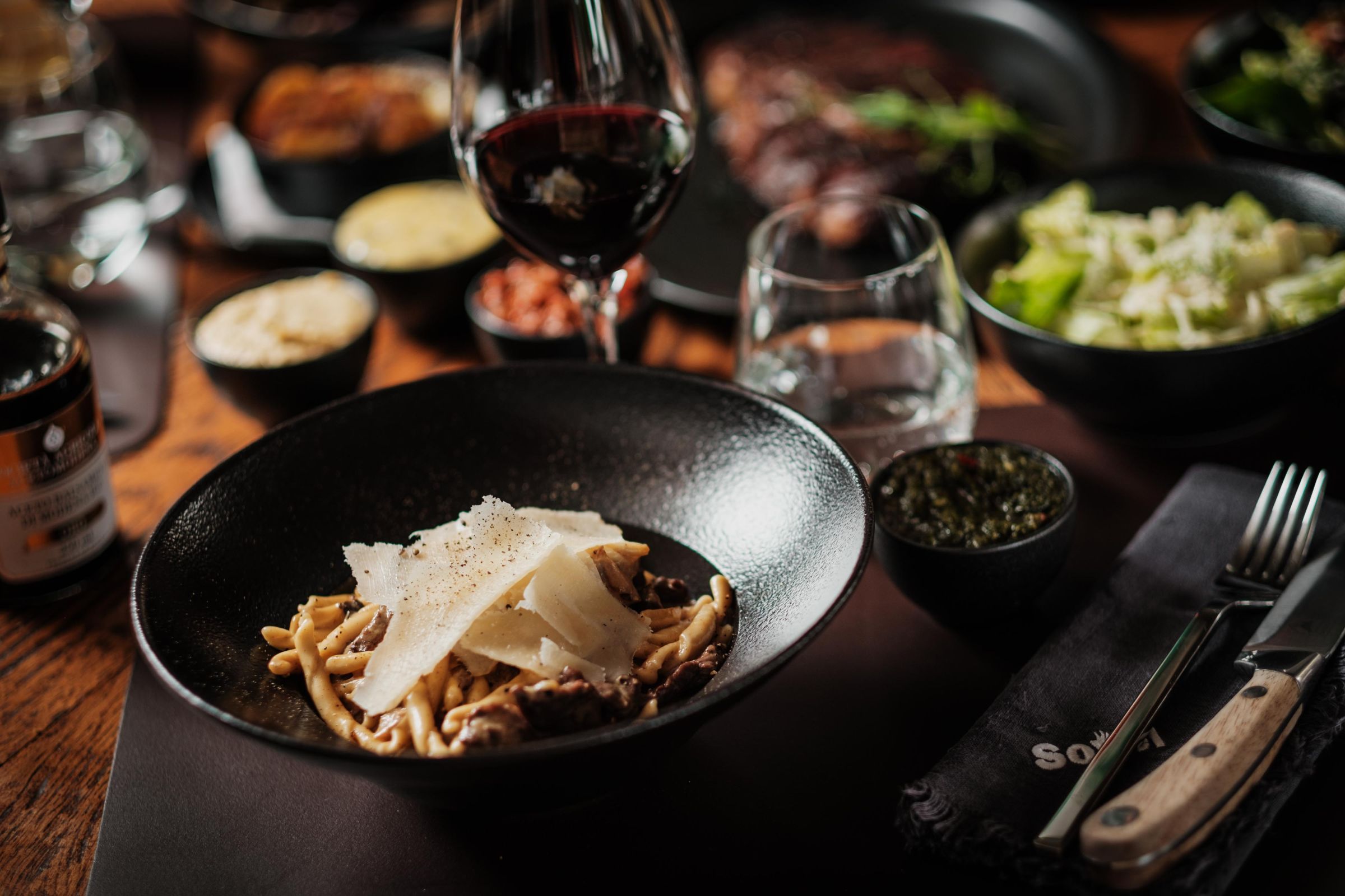 Sovel Kött & Grill – Köttrestaurang, Cocktailbar, Vinbar, Köttbutik ...