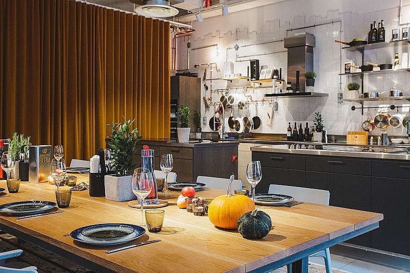 Urban Deli Sveavägen – Restaurang, Bar, Café – City/Norrmalm, Stockholm