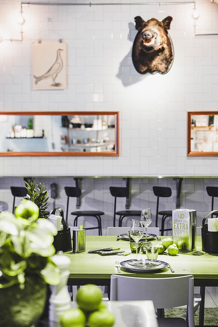 Bilder från Urban Deli Sveavägen – Restaurang, Bar, Café – City ...