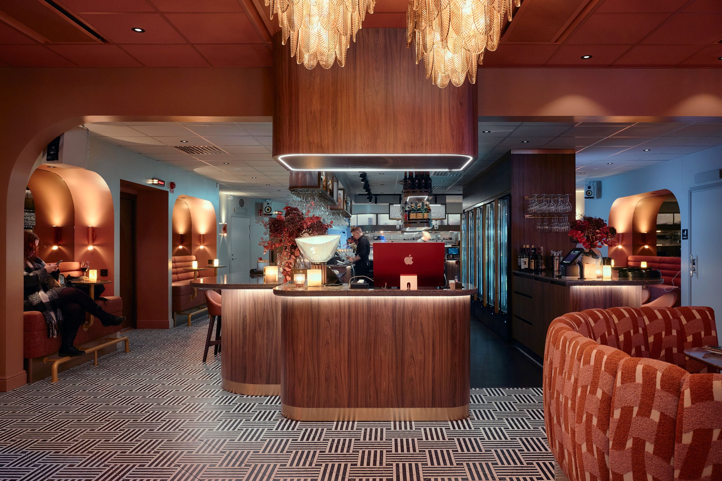 The Melody Club – Karaoke, Japansk restaurang – Centrum, Uppsala