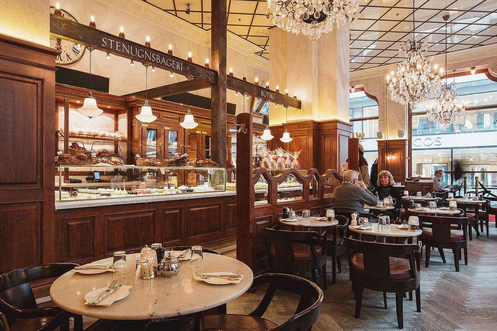 Wienercaféet Anno 1904 – Café, Fransk restaurang – Norrmalm/City ...